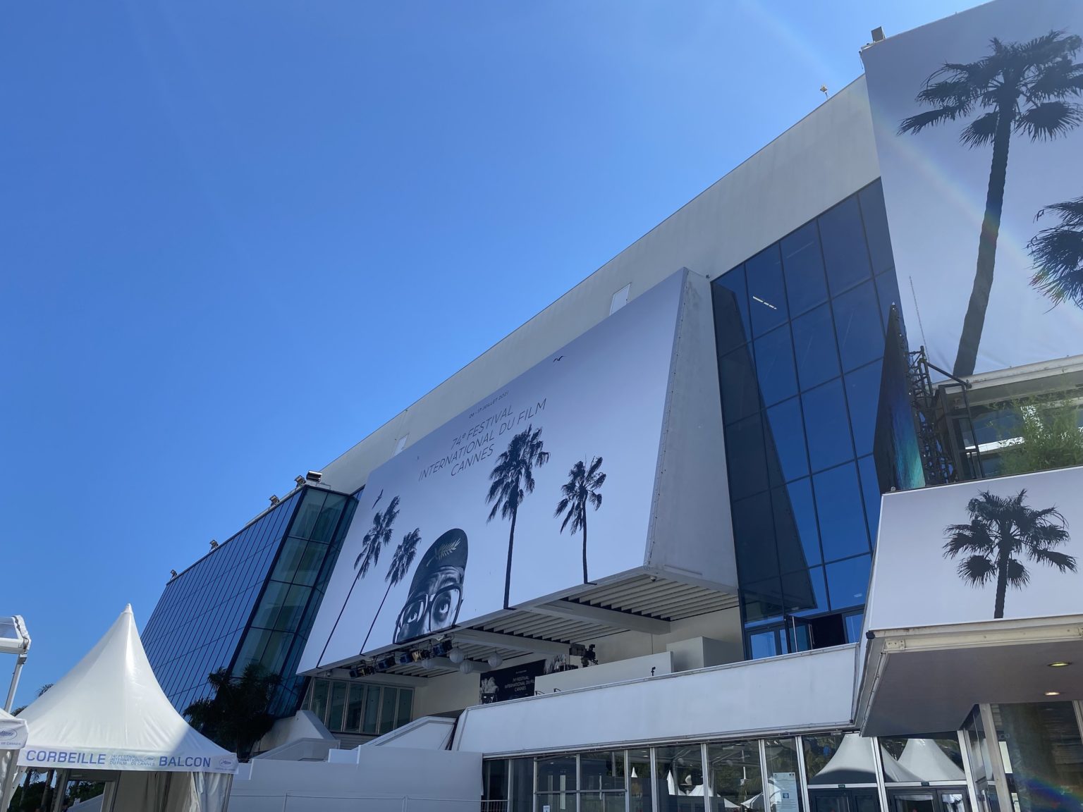 Cannes 2021 : Cinq exploitants décerneront le Prix des cinémas art et ...